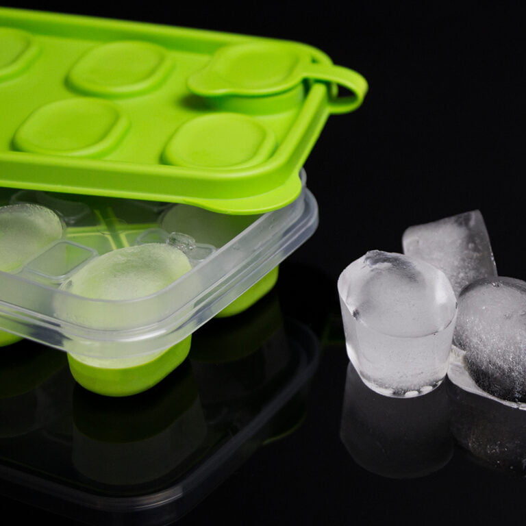 50862 - Non-Stick Ice Cube Tray - DecoBella